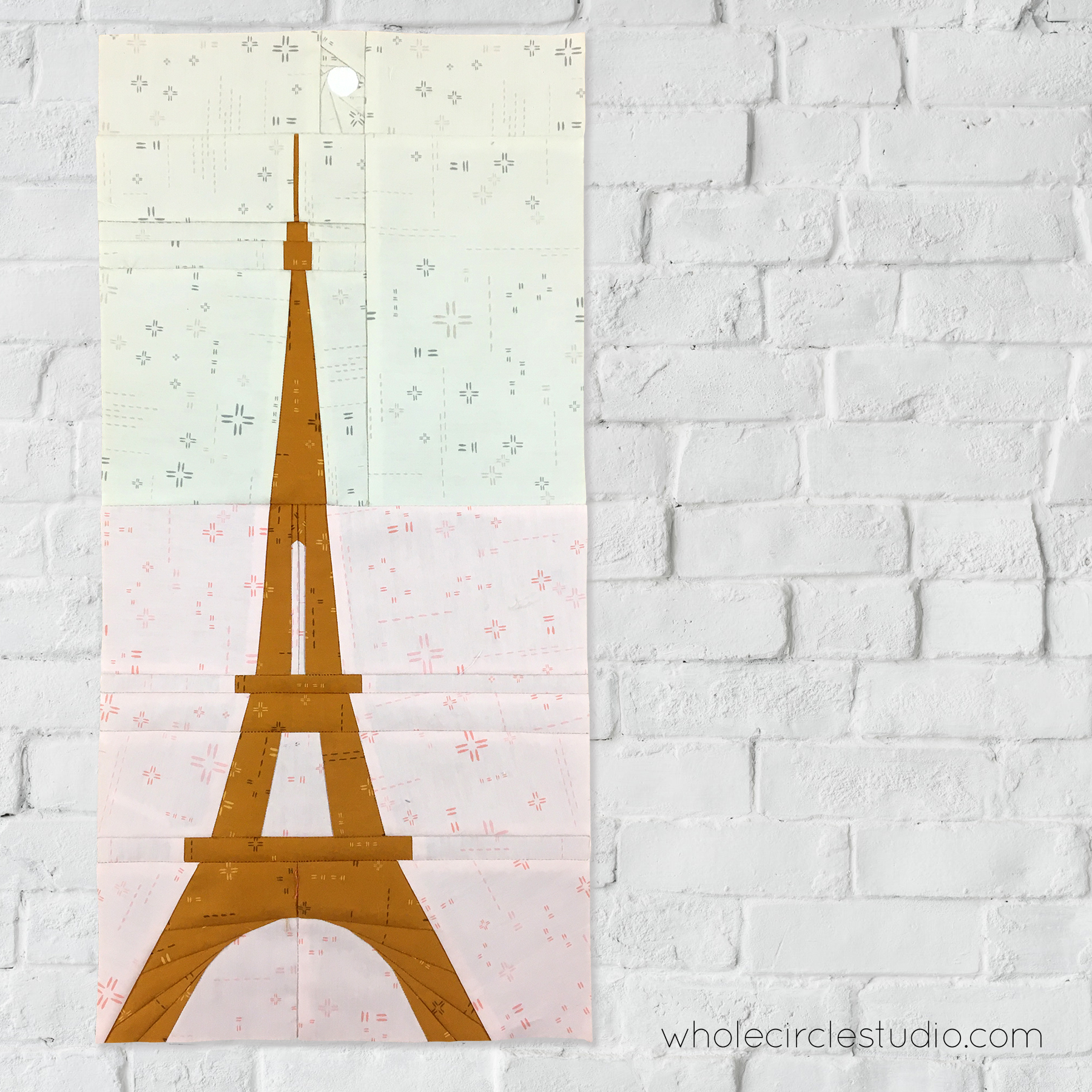 Around the World BOM Block 9 Eiffel Tower - whole circle studio