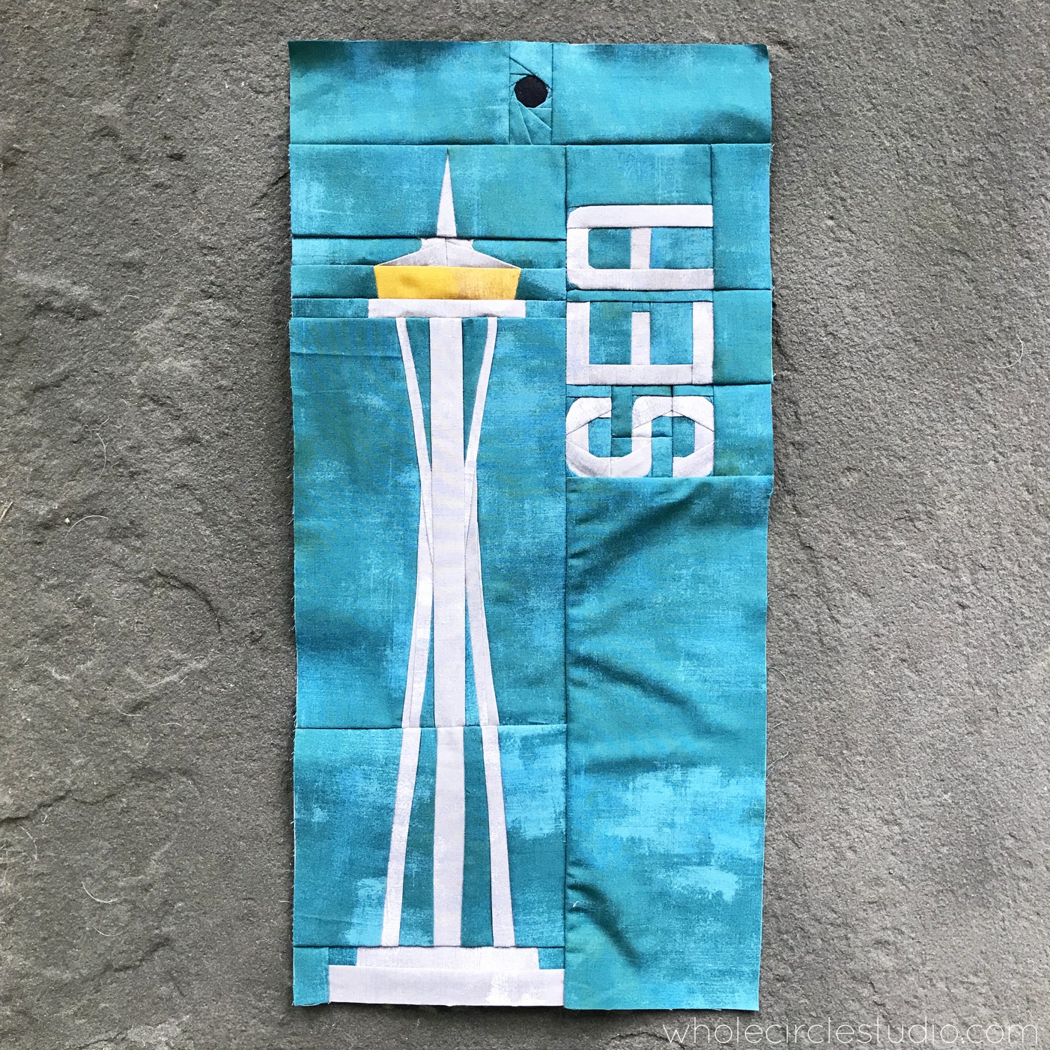 Around the World BOM Block 10 Space Needle - whole circle studio