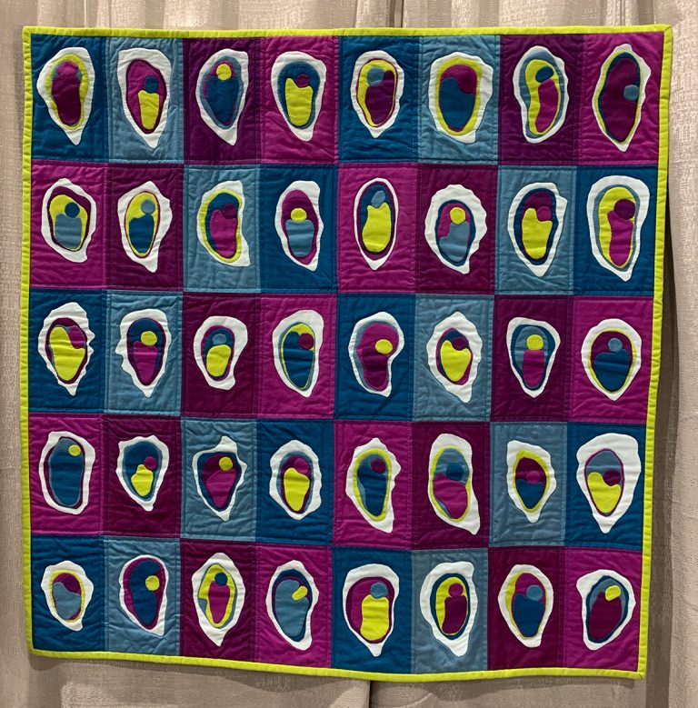 10 modern quilts from QuiltCon 2024 - whole circle studio