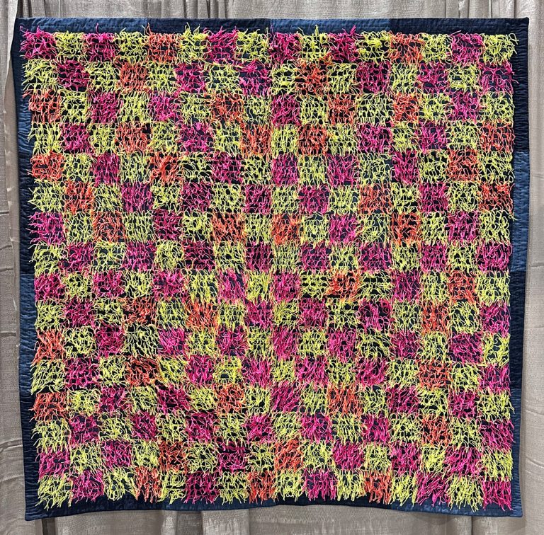 15 Modern Quilts from QuiltCon 2024 to Inspire Quilters! - whole circle ...