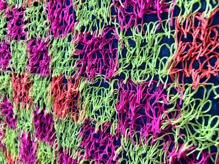 15 Modern Quilts from QuiltCon 2024 to Inspire Quilters! - whole circle ...