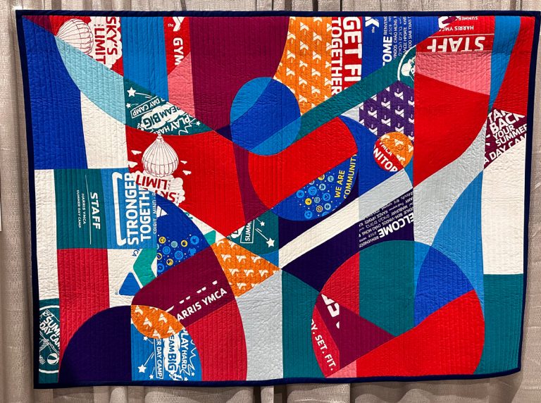 15 Modern Quilts from QuiltCon 2024 to Inspire Quilters! - whole circle ...