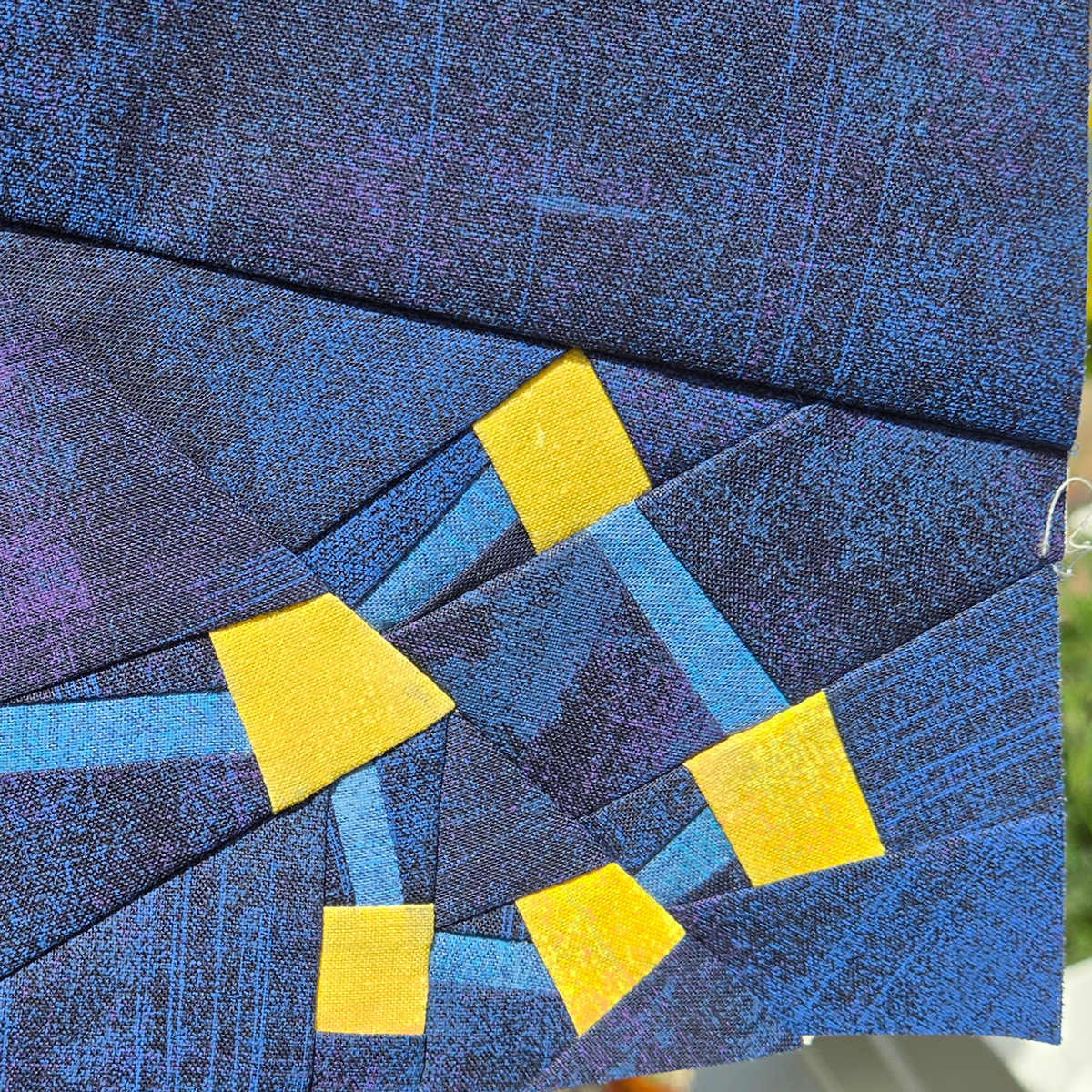 Starry Signs Block of the Month: Quilt Block 3 — Pisces Constellation ...